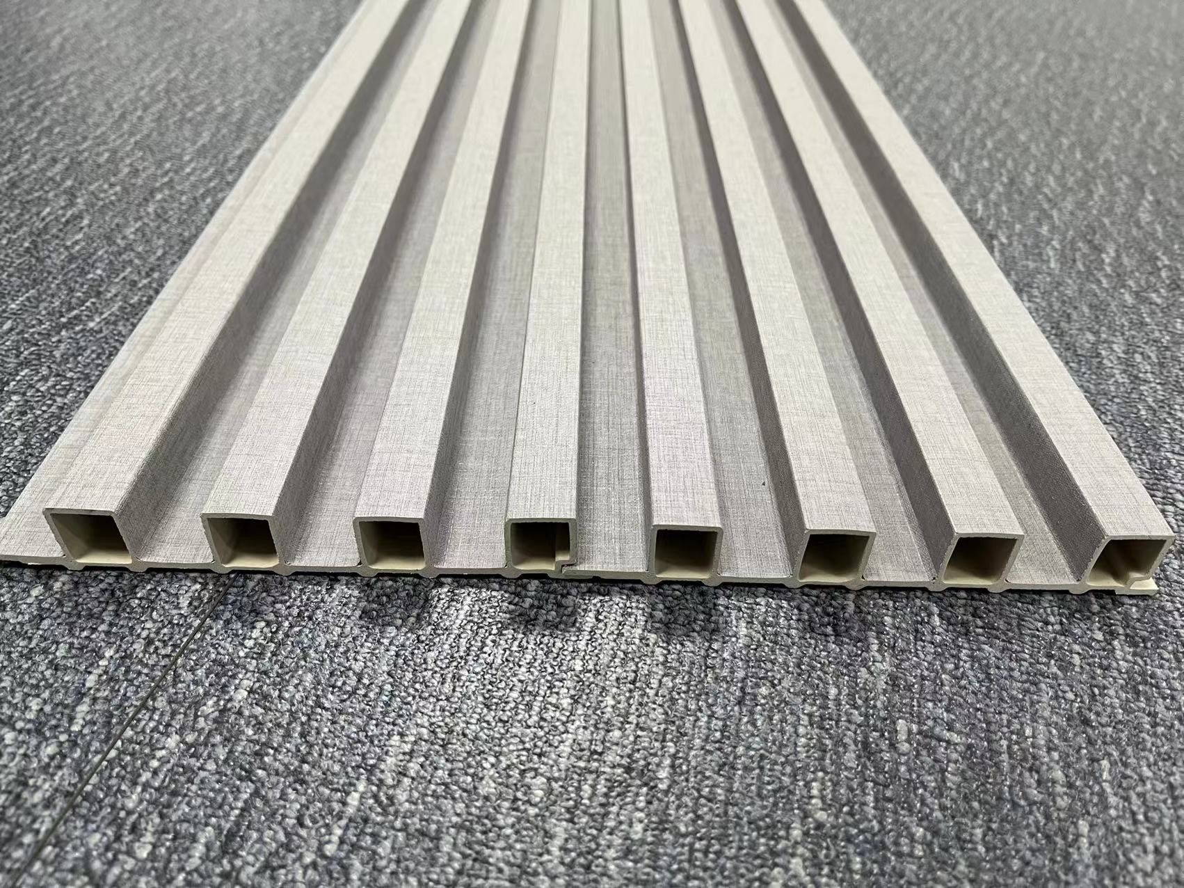 White WPC Decorative Wall Panel Impact Resistance Plastic Wood